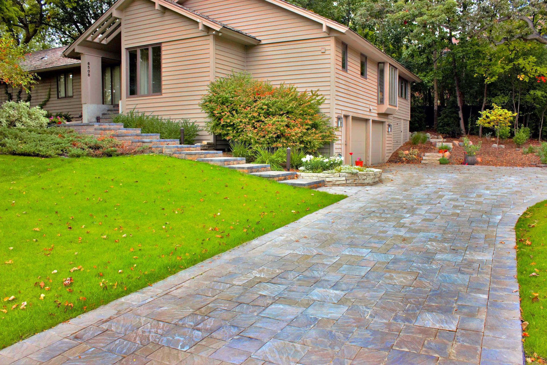 Paver Driveways | CCS - Minneapolis Concrete Contractor - Concrete ...